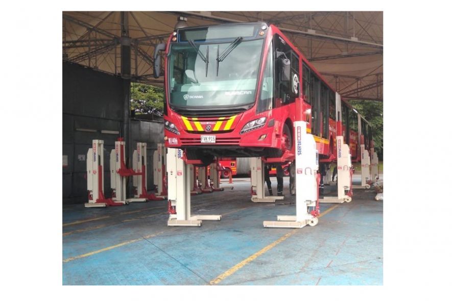 Heavy Duty Vehicle Lifts | Stertil-Koni USA